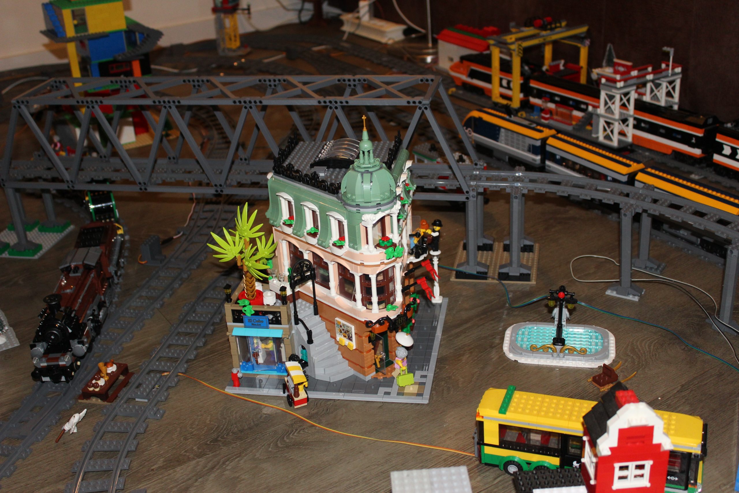 Henks Xmas Layout 2021 – MattzoBricks