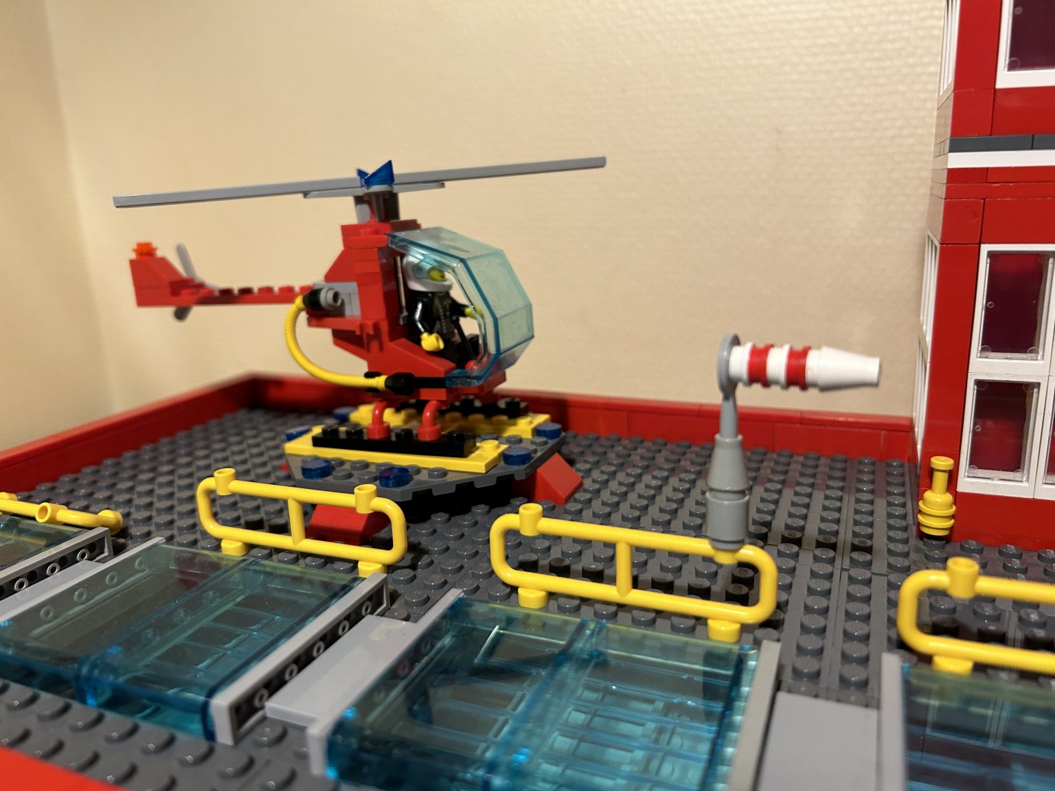 Modular LEGO Fire Stattion – MattzoBricks