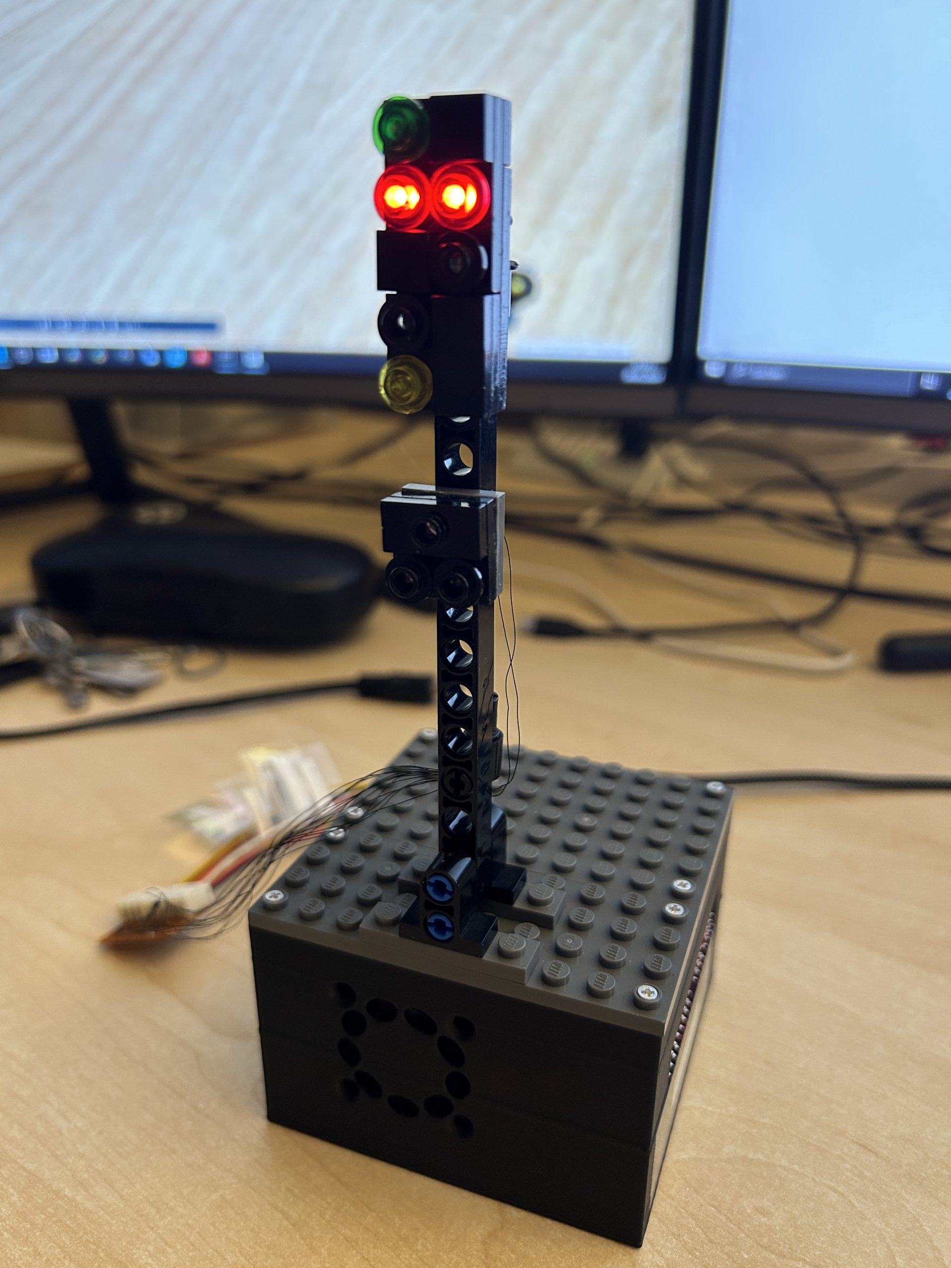 MattzoLayoutController with Signals – MattzoBricks