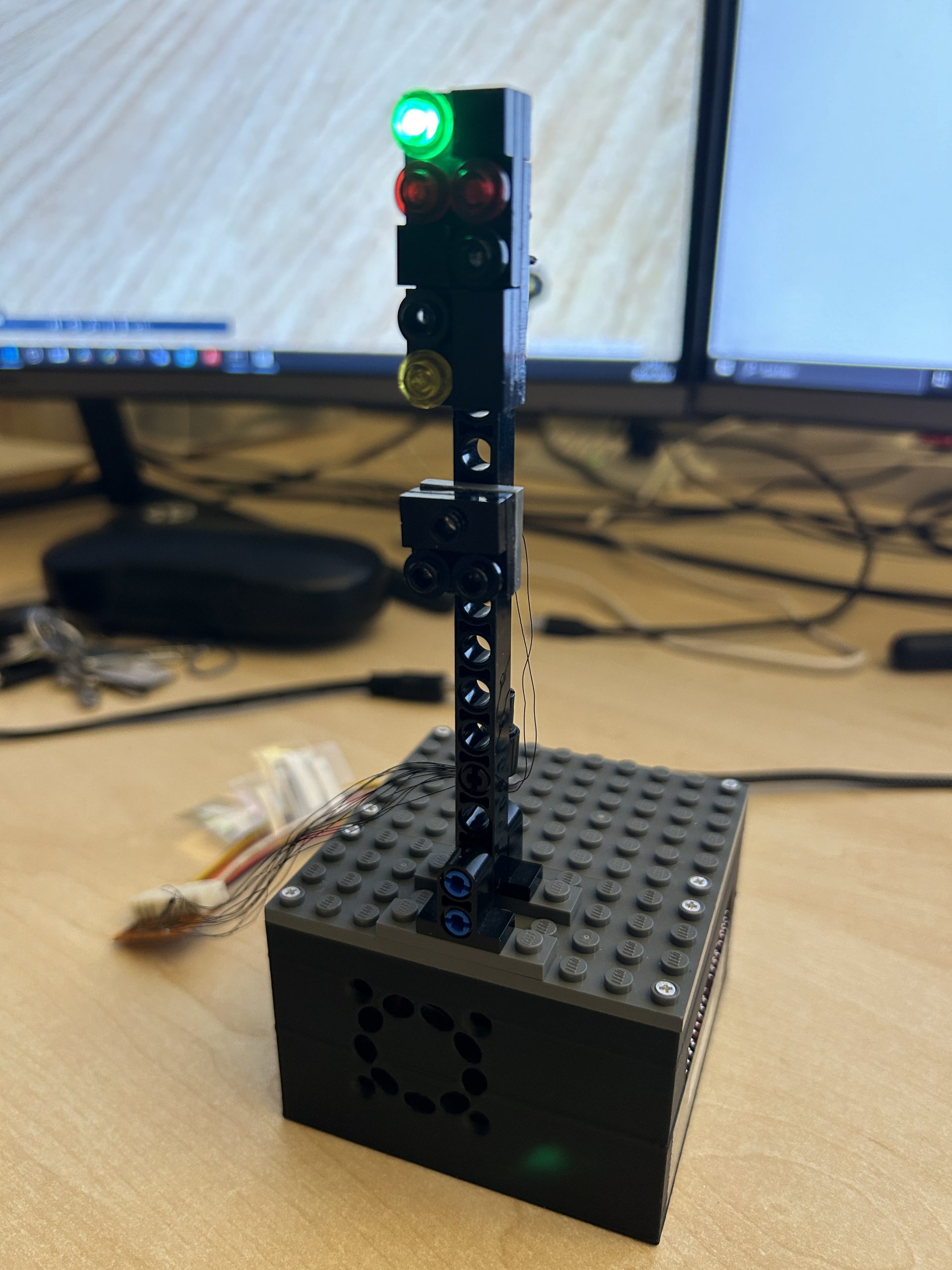 MattzoLayoutController with Signals – MattzoBricks