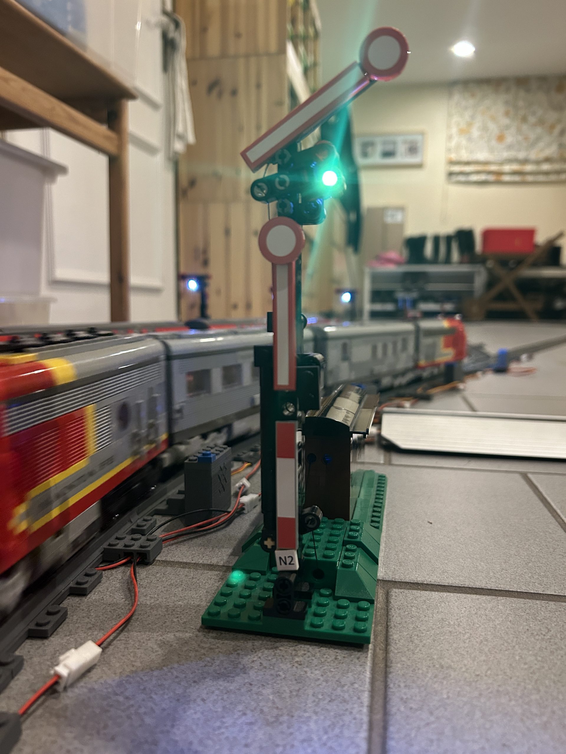 German Semaphore Main Signal – MattzoBricks